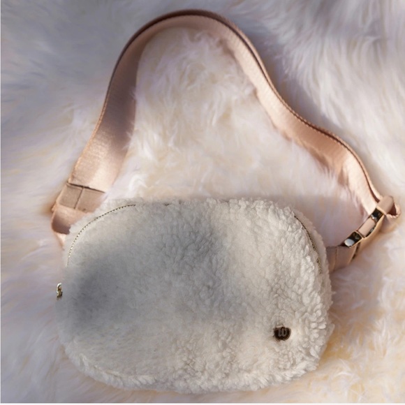 wantable | Bags | Sherpa Belt Bag | Poshmark